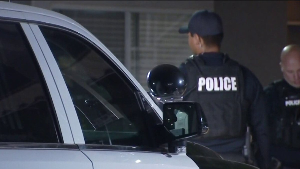 Policía de Mesa identifica a 3 personas sin vida – Telemundo Phoenix/Tucson