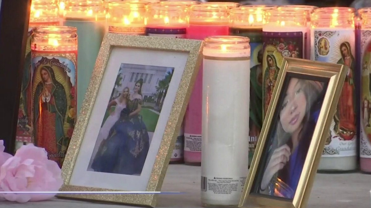 Se reúnen familiares y seres queridos de Desiree Rivas en una vigilia ...
