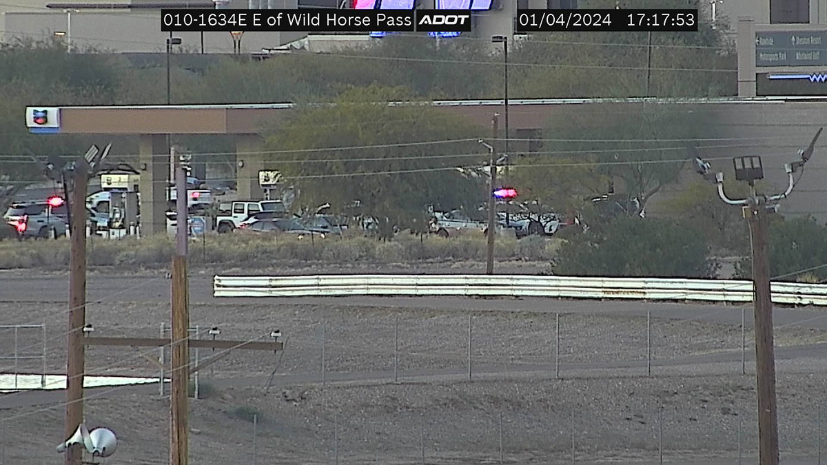 Arizona: Una persona resulta herida en posible incidente ira al volante ...