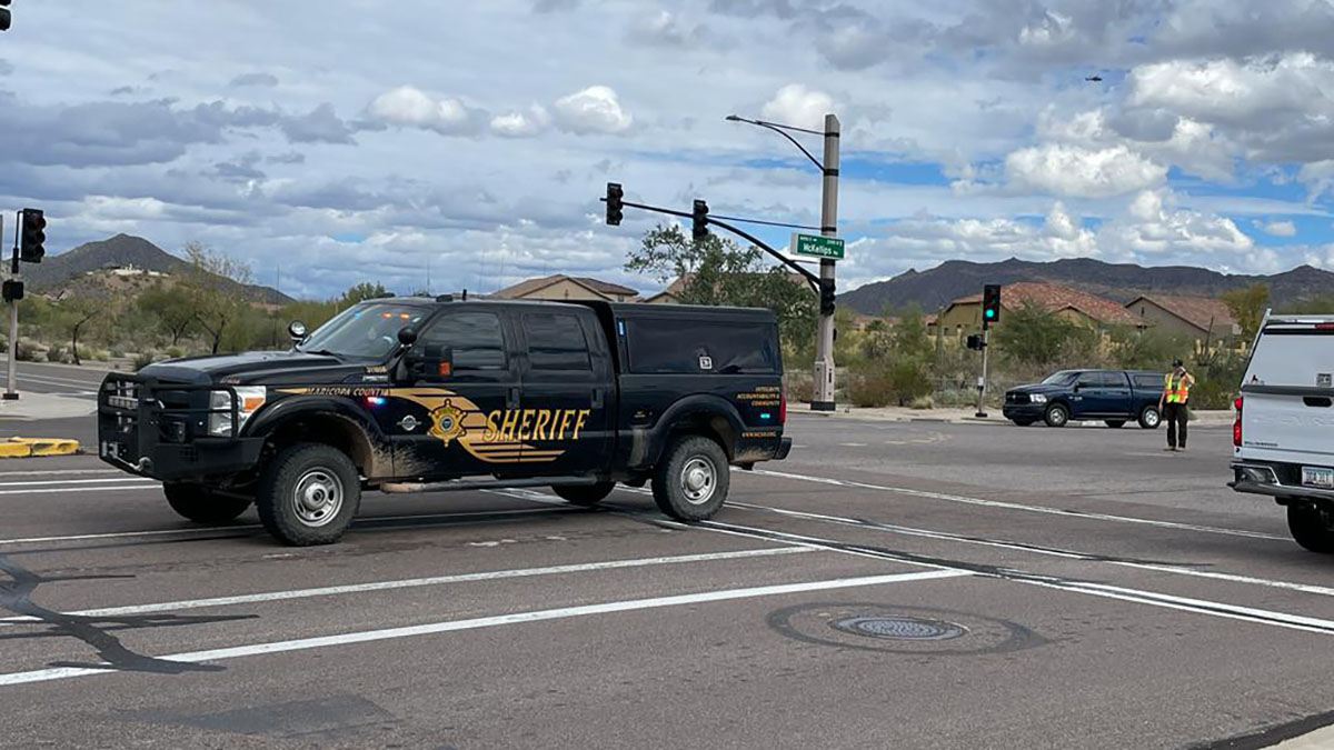 Arizona: Detienen a sospechoso armadas tras persecución en Mesa ...