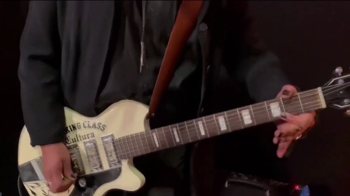 Arizona: ” Las Calakas” y su revolución musical – Telemundo Phoenix/Tucson