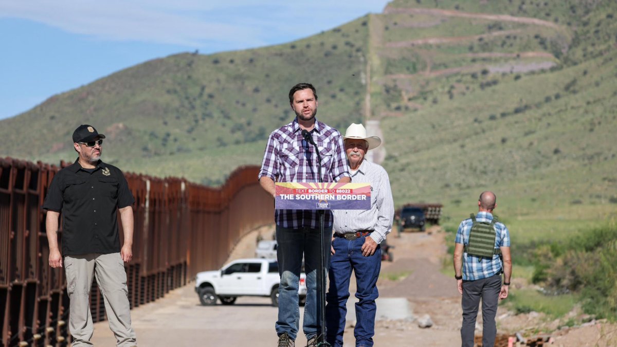 Arizona: JD Vance visita la frontera – Telemundo Phoenix/Tucson