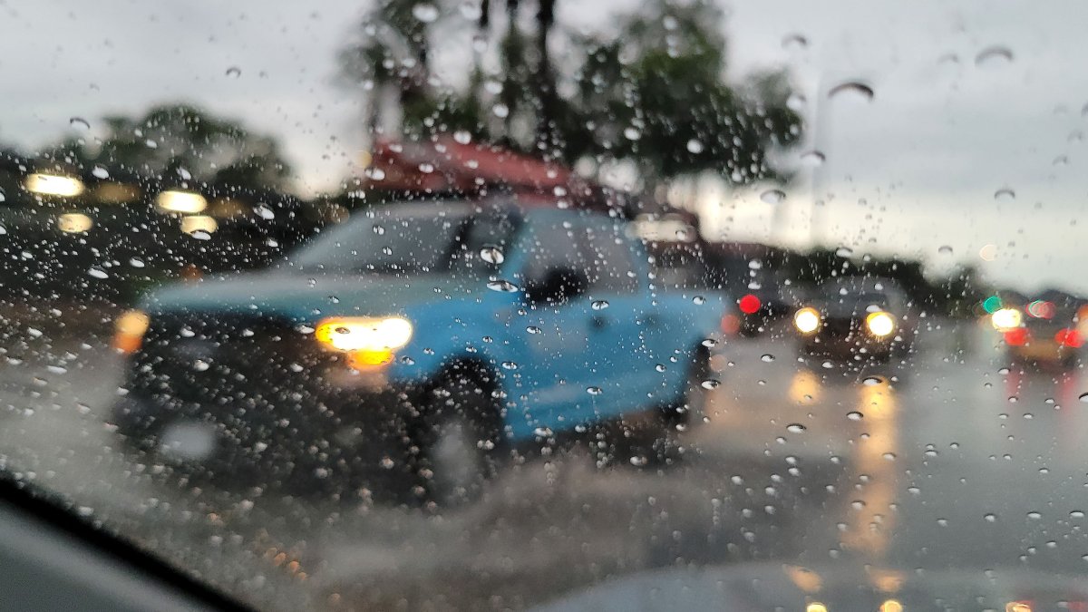 Fuerte tormenta causa estragos en Phoenix; miles sin electricidad ...