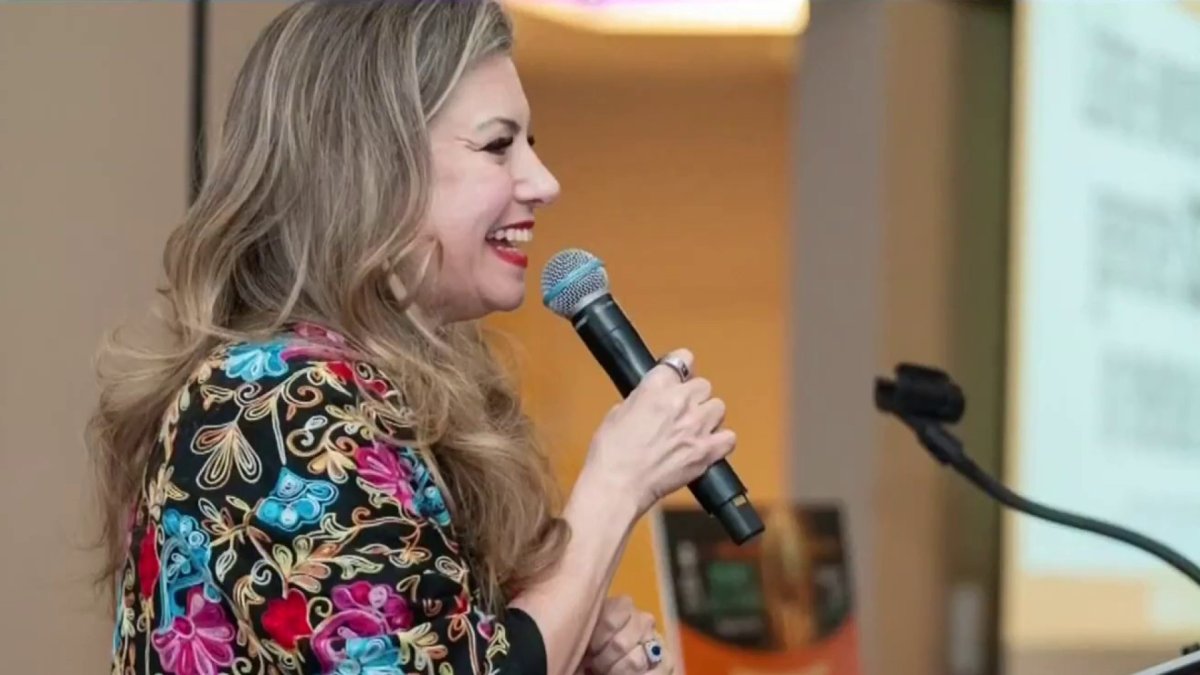 Mónica Villalobos impulsa negocios latinos en Arizona – Telemundo ...